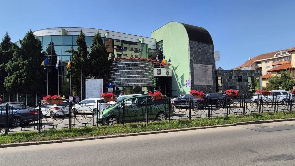 Primăria Alba Iulia: șoferii STP nu sunt salariații primăriei ...