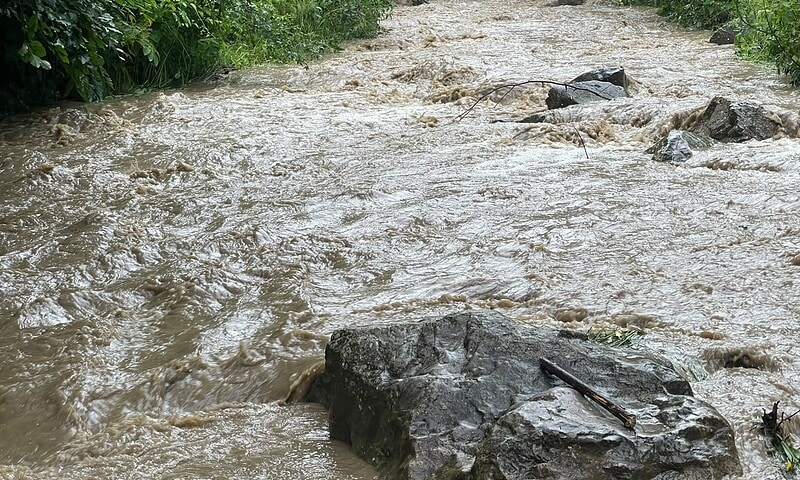 Cod Galben de inundații pe râuri din Alba și alte județe din țară, până ...